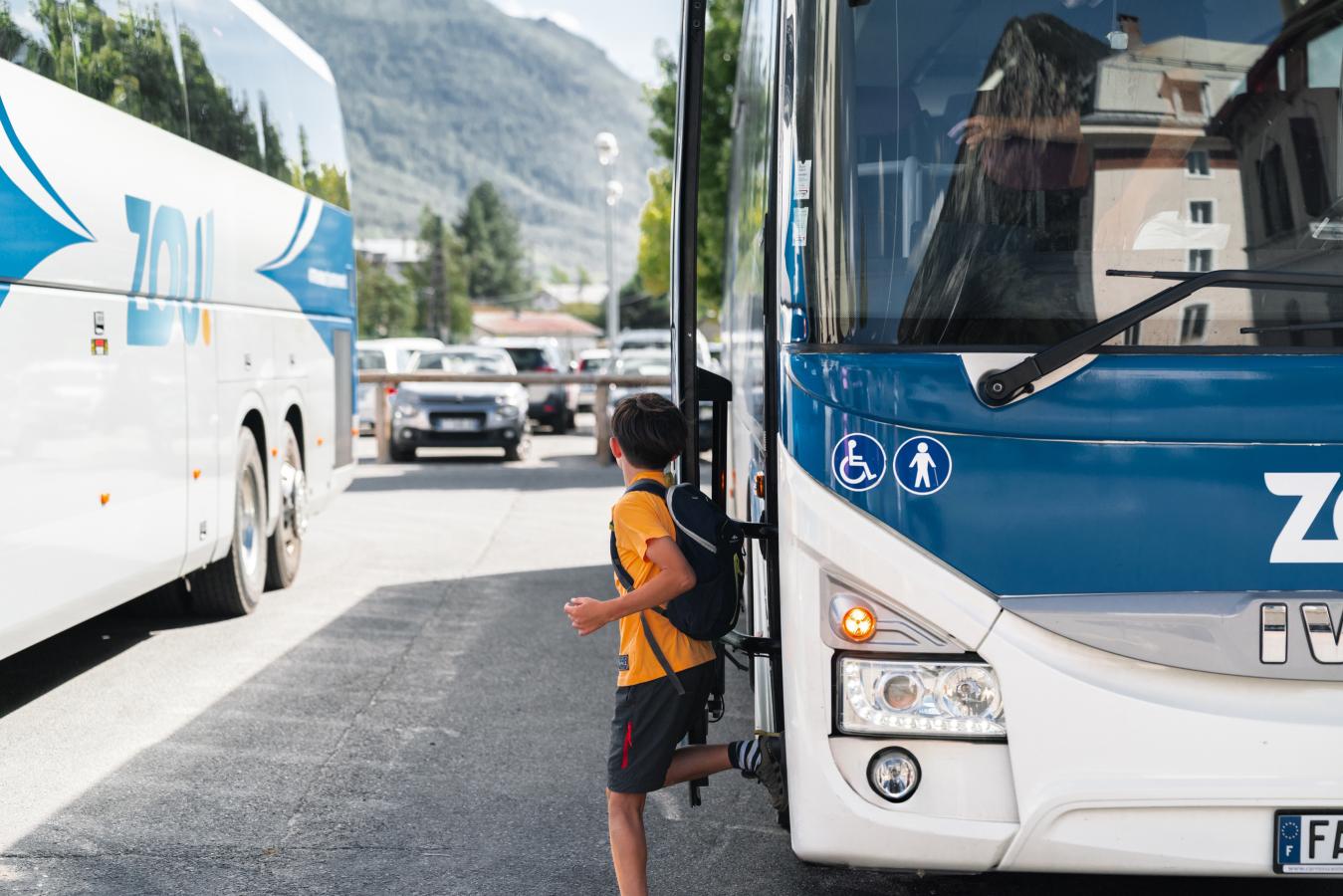 Horaires des bus scolaires ZOU! du Pays des Écrins